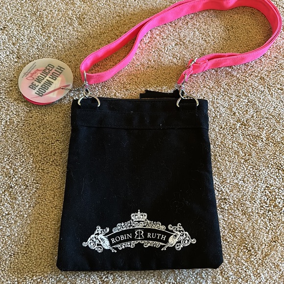 Robin Ruth | Bags | Nwt Robin Ruth Chicago Crossbody Bag | Poshmark